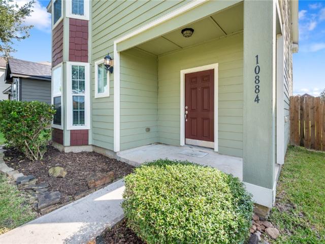 10884 S Lake Mist Ln, Willis, TX 77318 | MLS #25009 | Compass