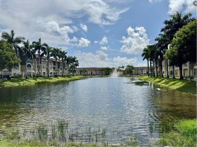 10885 NW 89th Ter Unit 203, Doral, FL 33178