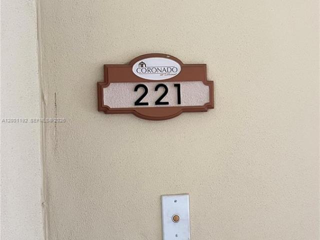 10885 NW 89th Ter, Unit 221, Doral, FL 33178 | MLS #A12001