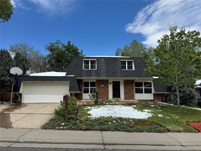 10889 W 65th Way, Arvada, CO 80004