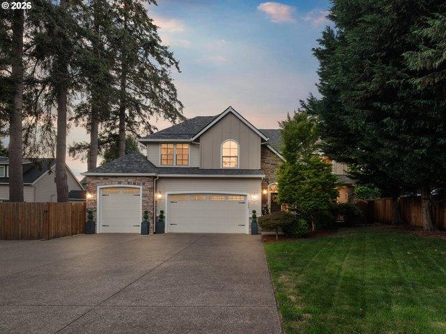 1088 Dollar St, West Linn, OR 97068