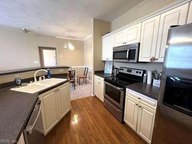 1088 Grand Oak LN