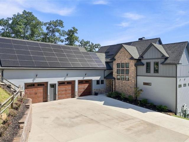 1088 Sharp Mountain Parkway