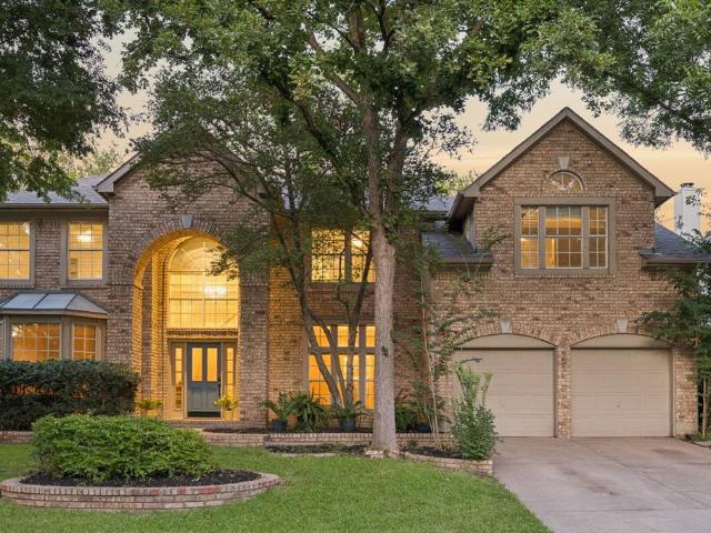 1088 W Winding Creek Drive