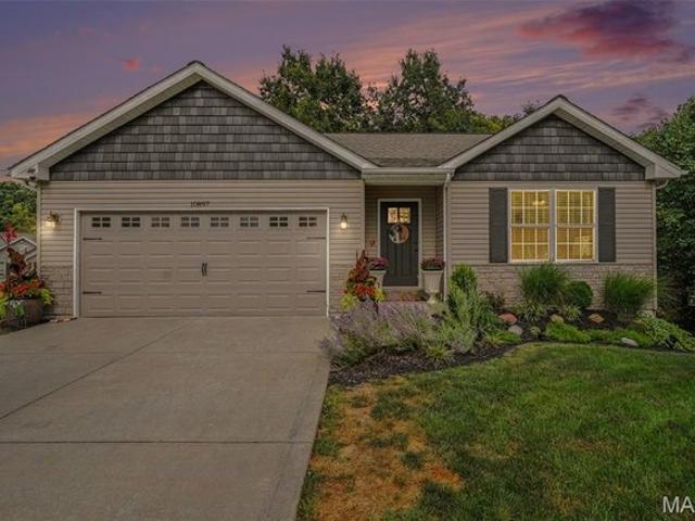 10897 Mulberry Dr, Foristell, MO 63348