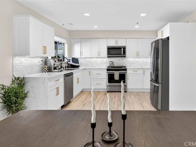 10894 Olinda St Apt 123, Sun Valley, CA 91352