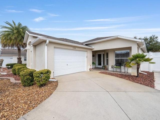 1089 Berg Ct, The Villages, FL 32162