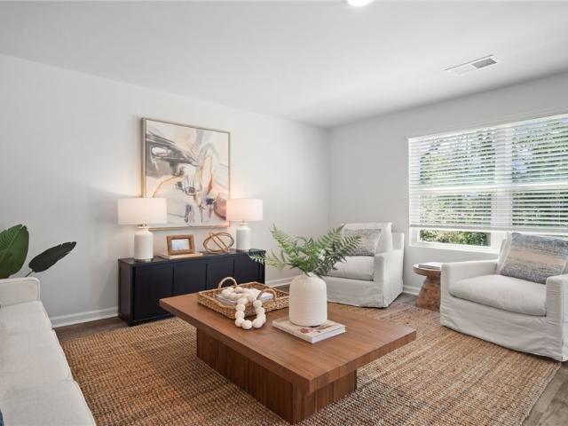 1089 Bergamot Road