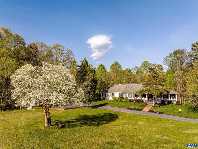 1089 Broken Island Rd, Palmyra, VA 22963 | MLS #675960
