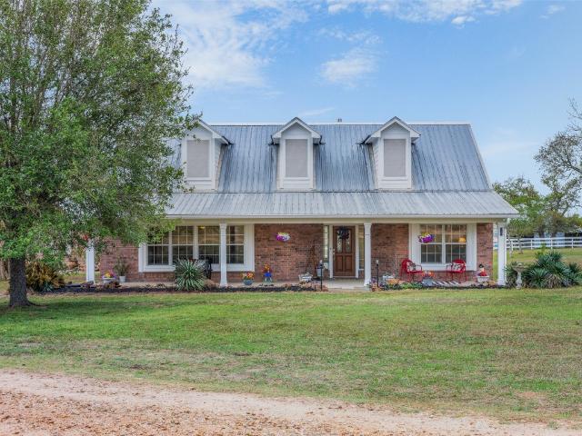 1089 Club Lane