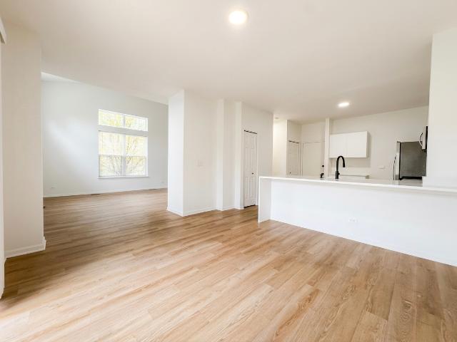 1089 Ellsworth Drive