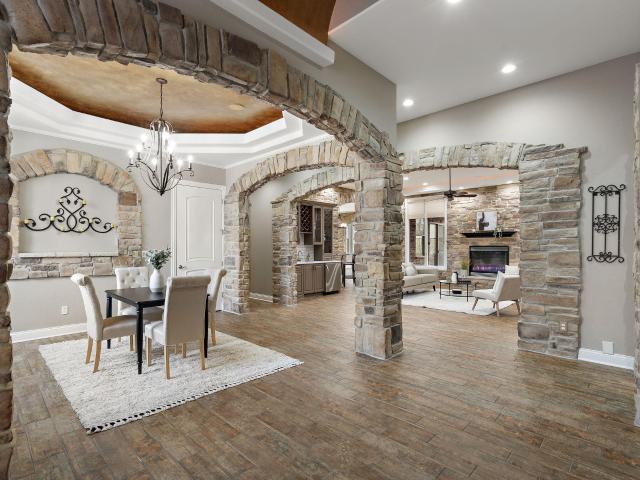 1089 George Ade Court