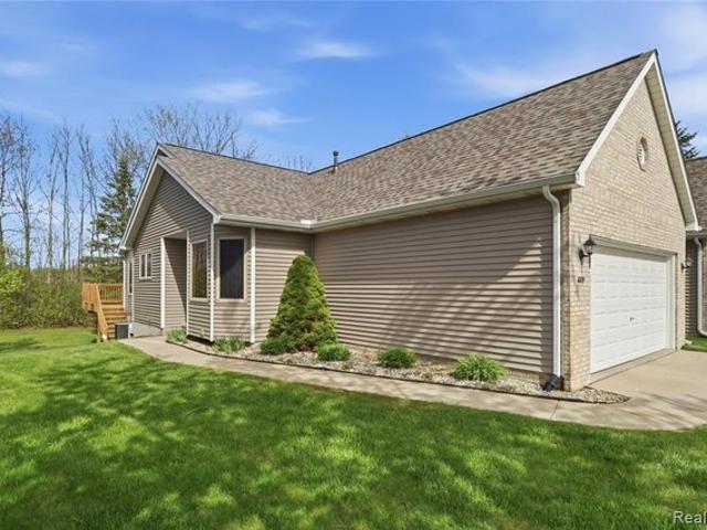 1089 Jenna Dr Unit 217, Davison, MI 48423