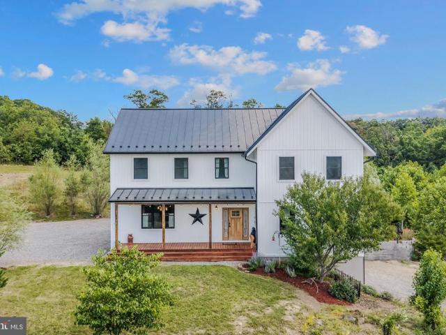 1089 Waugh Road