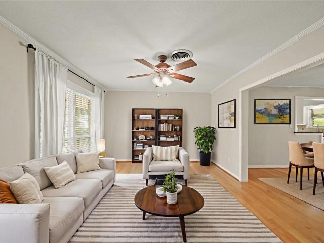 10803 Doud St, Houston, TX 77035 | MLS #55236 | Compass