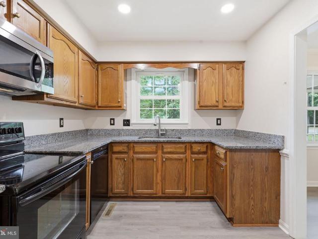 10800 Woodland Drive