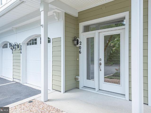 10800 Navy Page Lane # 206
