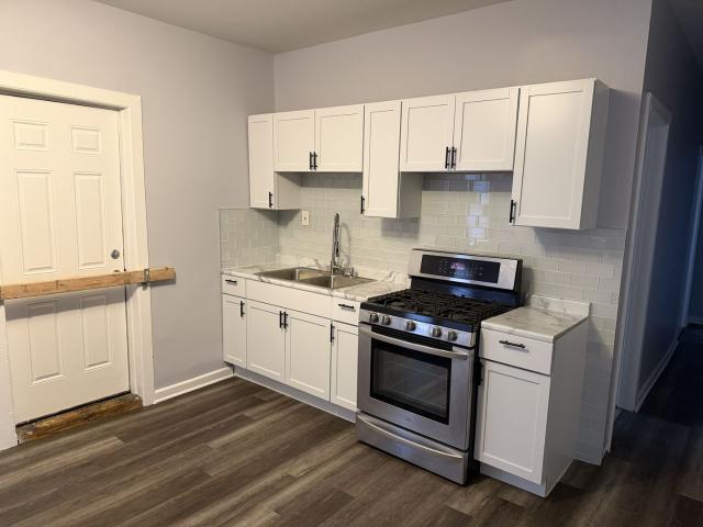 10800 S Hoxie Ave, Unit 2F, Chicago, IL 60617 | MLS #12651