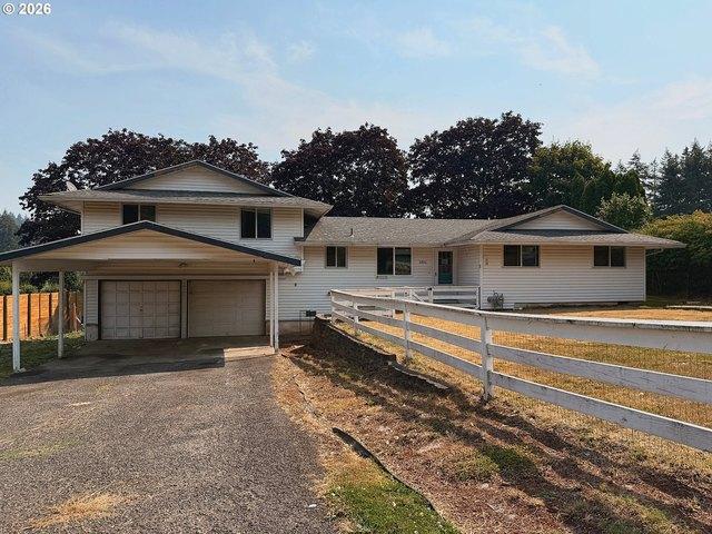 10800 SE Kathy Ln, Boring, OR 97009
