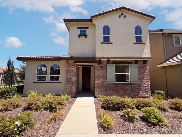 10801 Portico Cir, Rancho Cordova, CA 95670