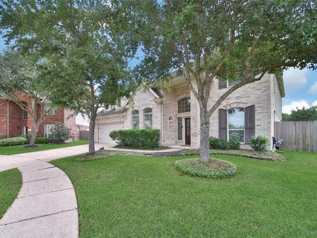 10802 Lake Raven Ct, Cypress, TX 77433