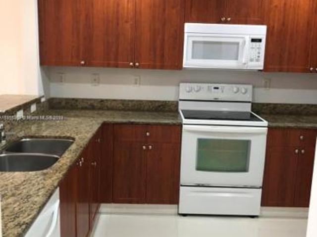 10805 89th Ter NW #106 4, Doral, FL 33178