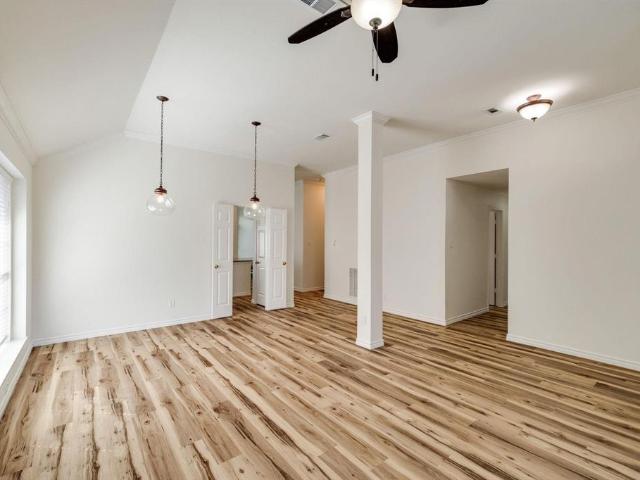 10805 Columbia Drive