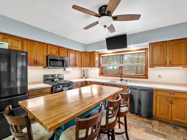 10806 W Freistadt Rd