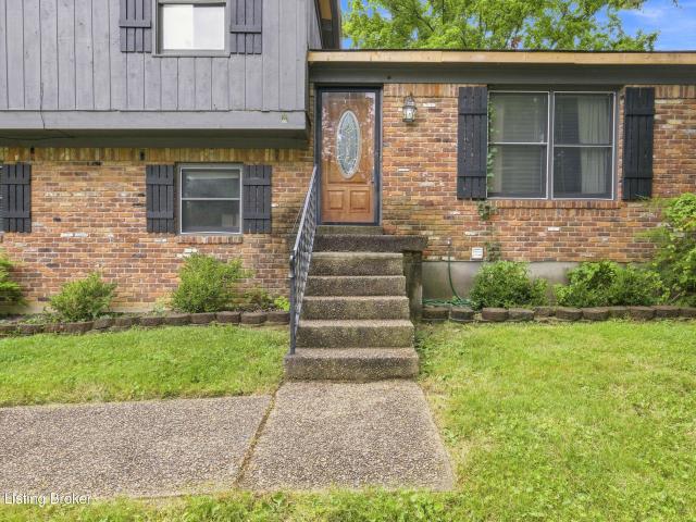 10806 Cherry Grove Ct