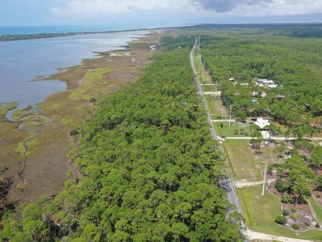 10806 County Road 30, Port Saint Joe, FL 32456