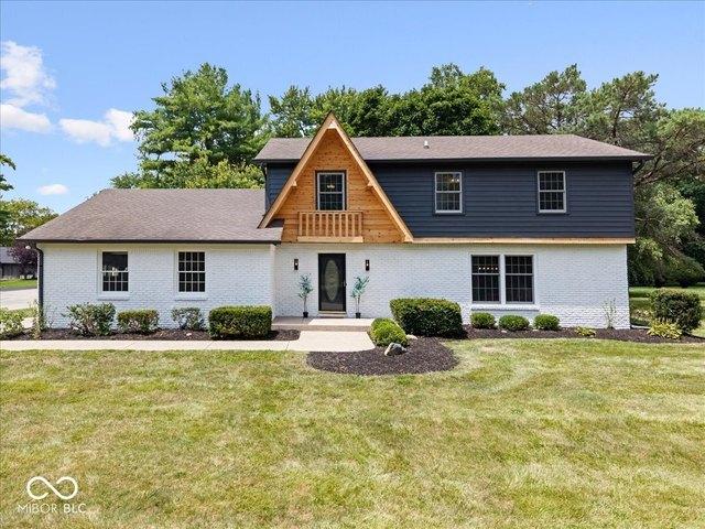 10806 E Lakeshore Dr, Carmel, IN 46033