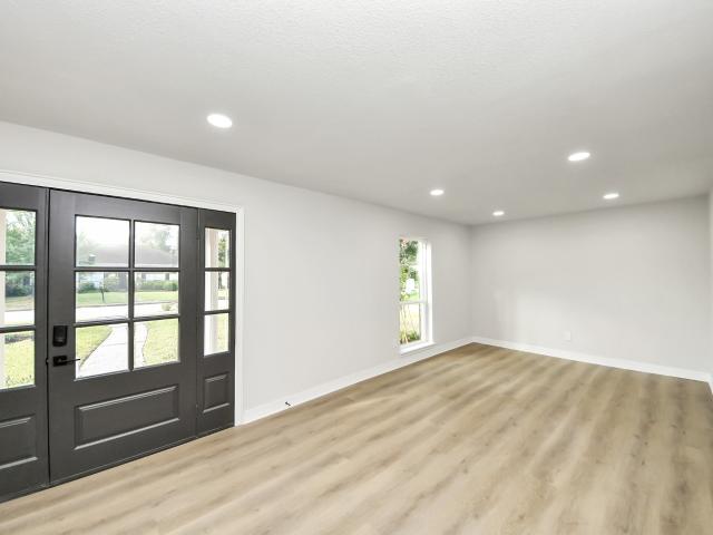 10806 Olympia Drive