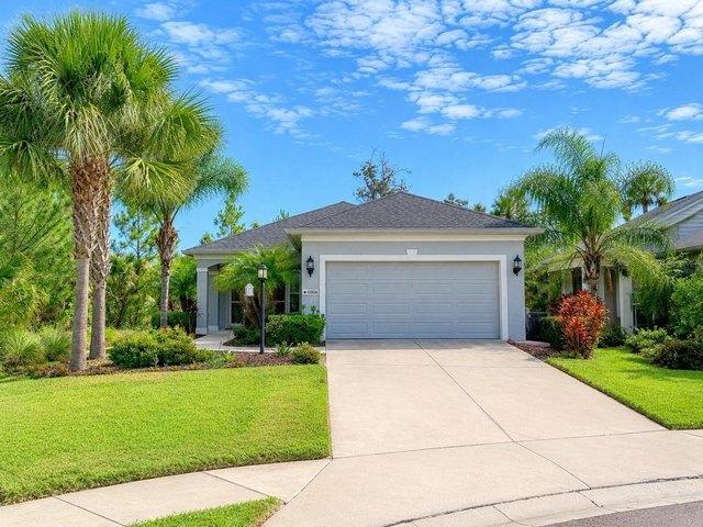 10806 Pine Bluff Gln, Parrish, FL 34219