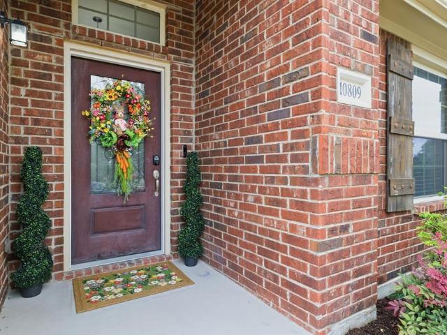 10809 Valor Trail