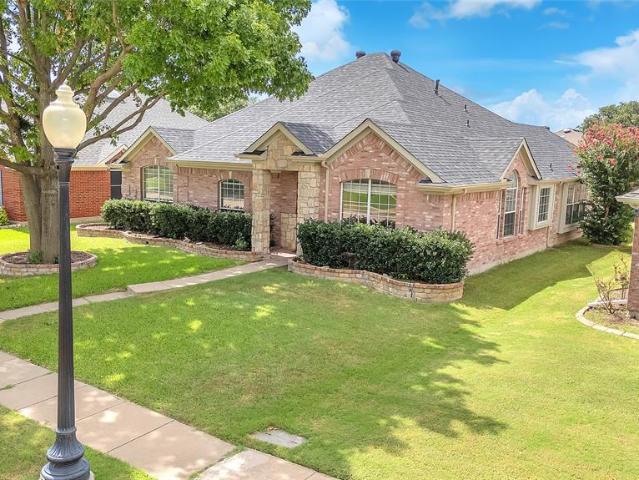 10809 River Oaks Drive