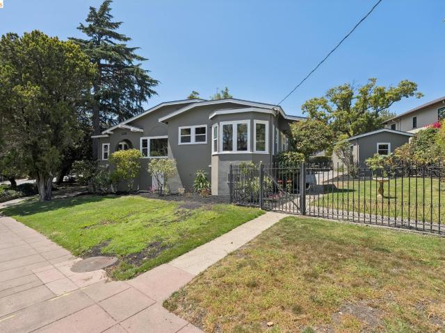 1080 Monterey Ave
