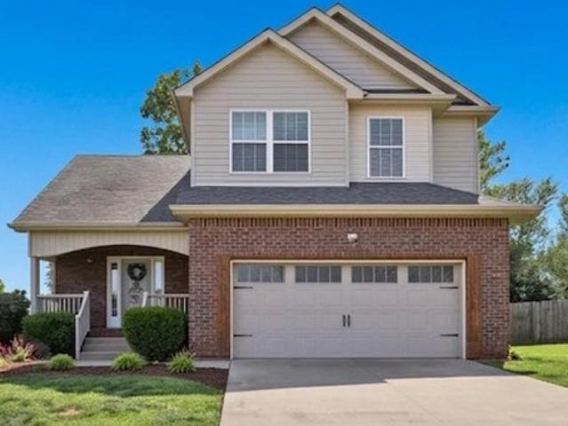 1080 Castlerock Dr, Clarksville, TN 37042