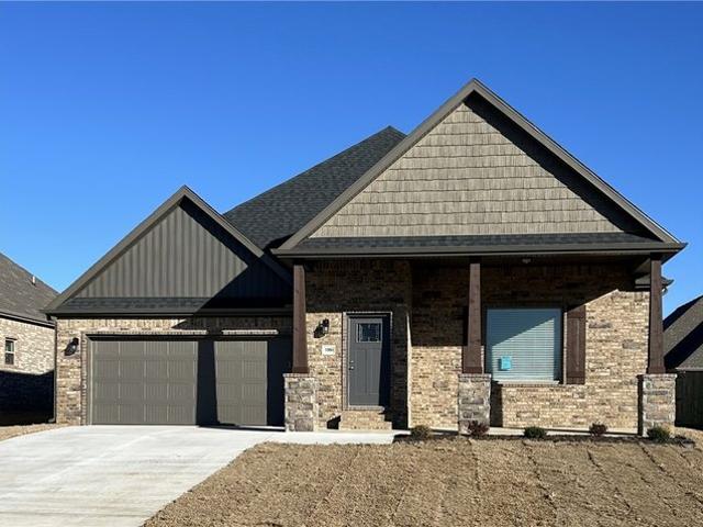 1080 Flat Rock St, Bentonville, AR 72713