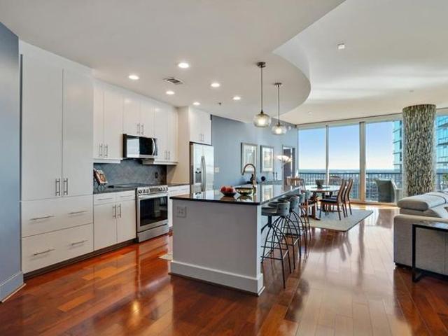 1080 Peachtree St NE #2505, Atlanta, GA 30309