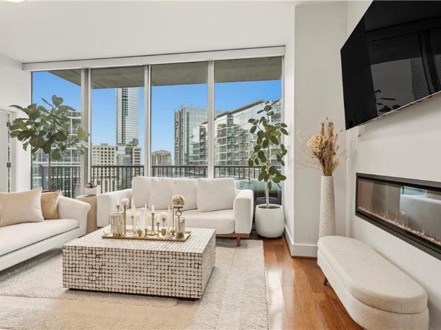 1080 Peachtree Street NE 1712