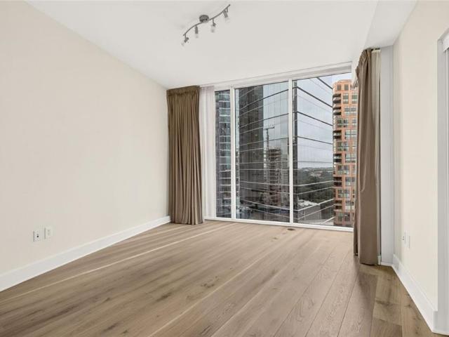 1080 Peachtree Street NE 2004