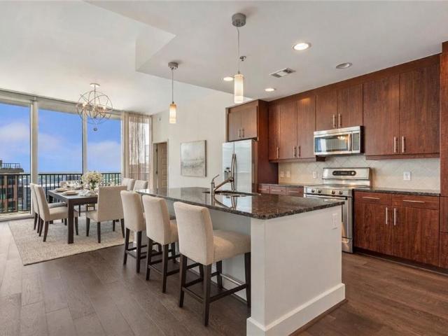 1080 Peachtree Street NE 3304