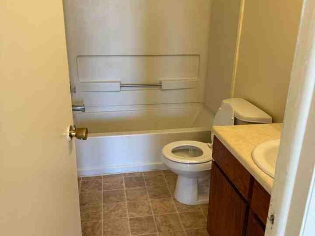1080 S. 1500 E. Studio Apartment for Rent at 1080 S 1500 E, Clearfield, UT 84015 Clearfield