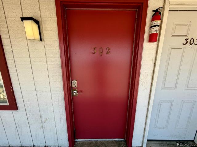 1080 S Eliot St, Unit 302, Denver, CO 80219 | MLS #7040 | Compass
