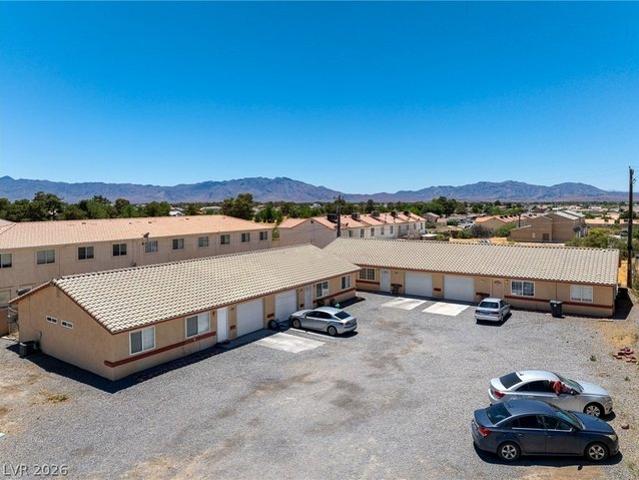 1080 S Jubilee Ct, Pahrump, NV 89048