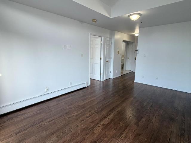1080 th Avenue 3L