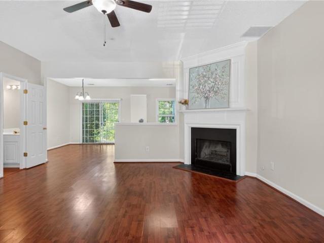 1080 Whitestone Ridge