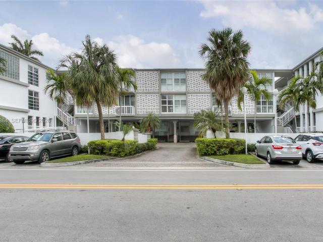 1080 99th St, Unit 321, Bay Harbor Islands, FL 33154 | MLS #A11991 | Compass