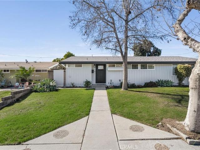 10813 1st Ave, Whittier, CA 90603 | MLS #DW26069