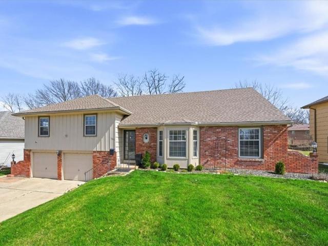 10813 Beacon Ave, Kansas City, MO 64134 | MLS #2616 | Compass